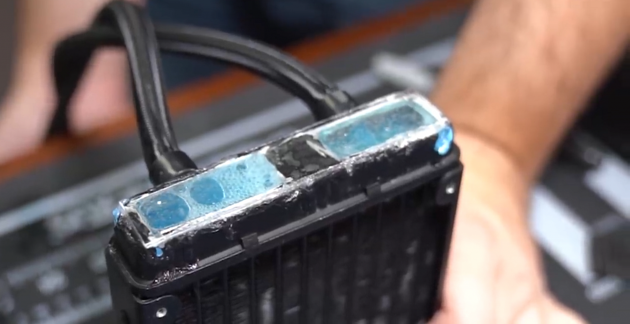 How Wrong AIO Mounting Orientation Could Be Damaging your CPU