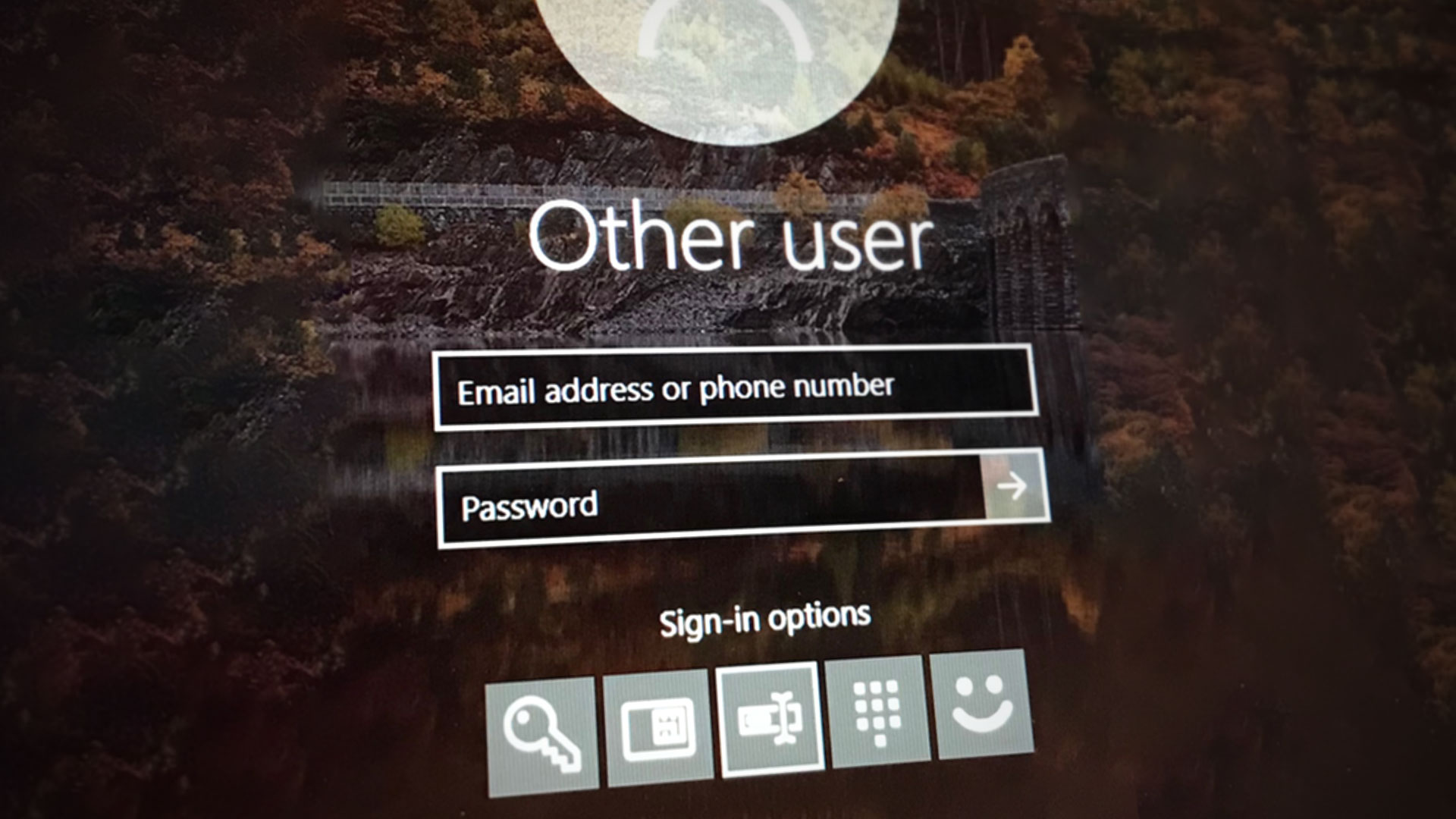 How to Fix All Local User Accounts Missing from the Login Screen
