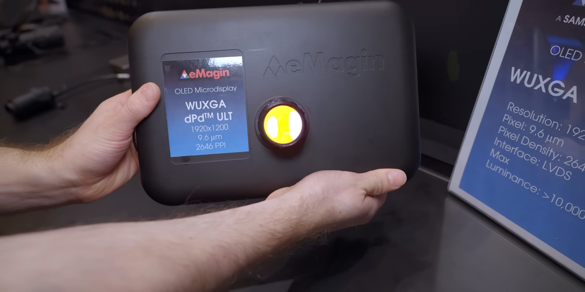 Samsung Might be the Answer for Apple's Next VR Headset & Laptops